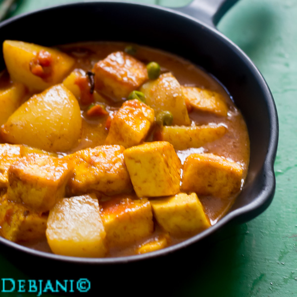 Bengali Niramish Paneer Er Dalna Recipe Step By Step Bengali Niramish Paneer Er Dalna Recipe Step By Step