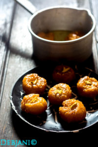 Halwai-style Balushahi Recipe with pictures and video