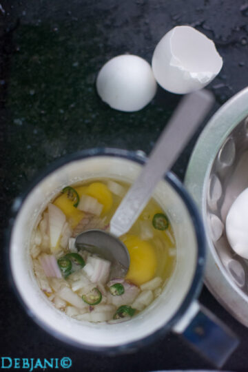 Dim Pauruti aka Bengali Dim Toast aka Egg Toast recipe
