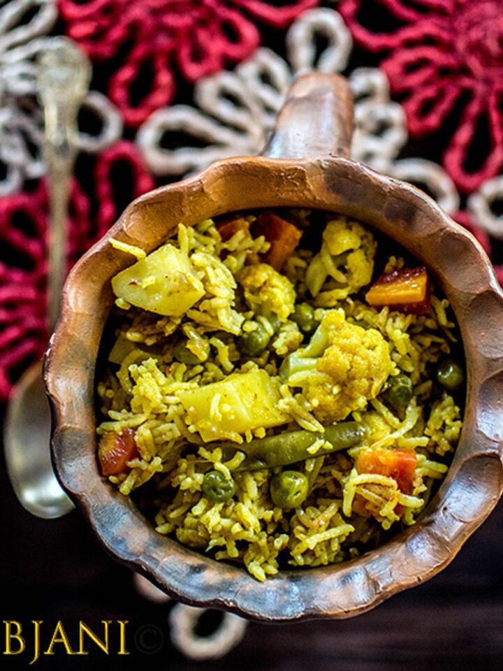 Bengali Mutton Stew with Veggies in a pressure cooker recipe