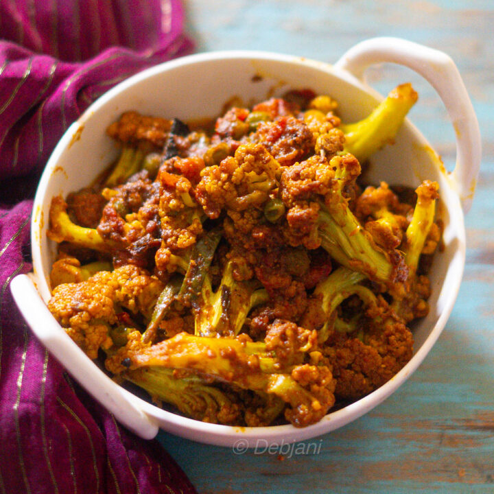 Phulkopir Rosha Recipe with video Debjanir Rannaghar