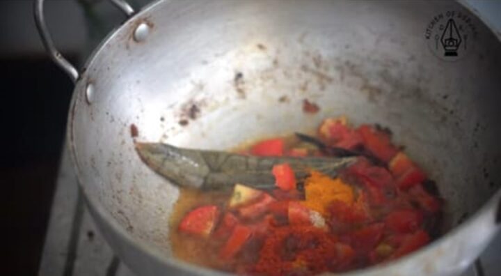 Bhoger dudh paneer aloo phulkopi motorshuti diye recipe Debjanir Rannaghar