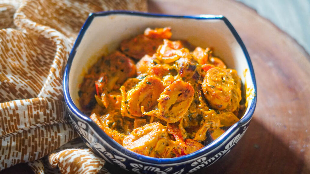 Soya Chaap Masala Recipe - Restaurant-style | Soya Chaap Curry North ...