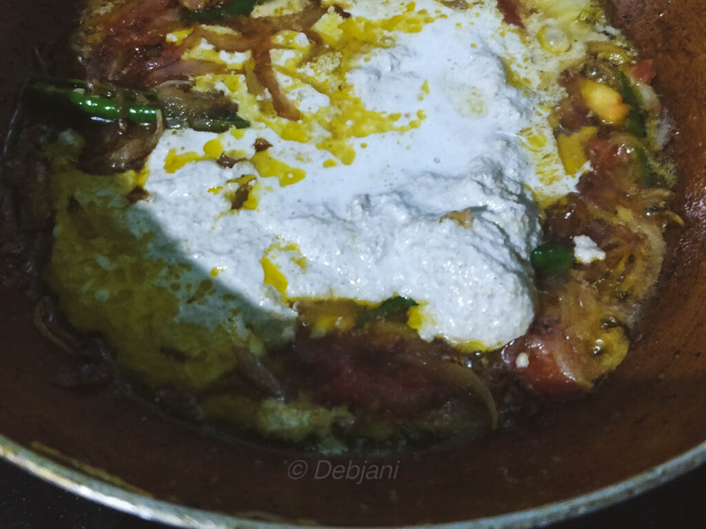 Piyaj Posto | Bengali Peyaj Posto Recipe - Debjanir Rannaghar